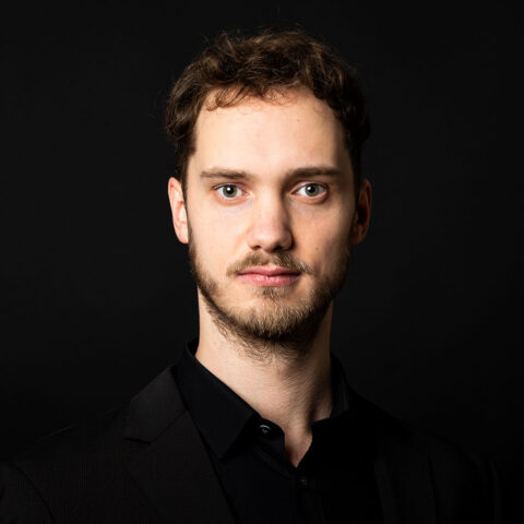 Rechtsanwalt Lukas Rhiel | Geulen & Klinger Rechtsanwälte